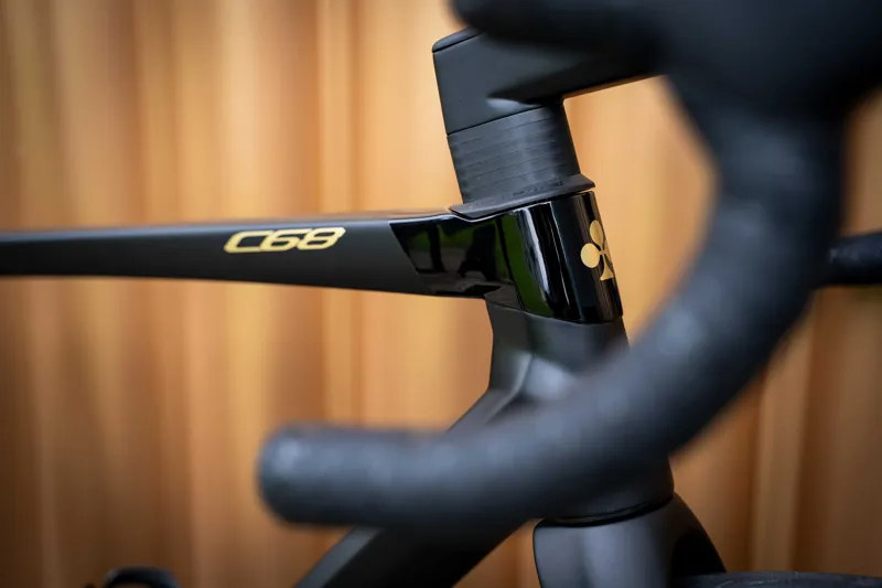 Colnago C68 Ti 48.5cm Dura Ace Di2 Carbon Road Bike